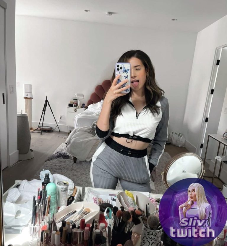 POKIMANE top 50 hot photos and 6 videos - Sliv-Twitch