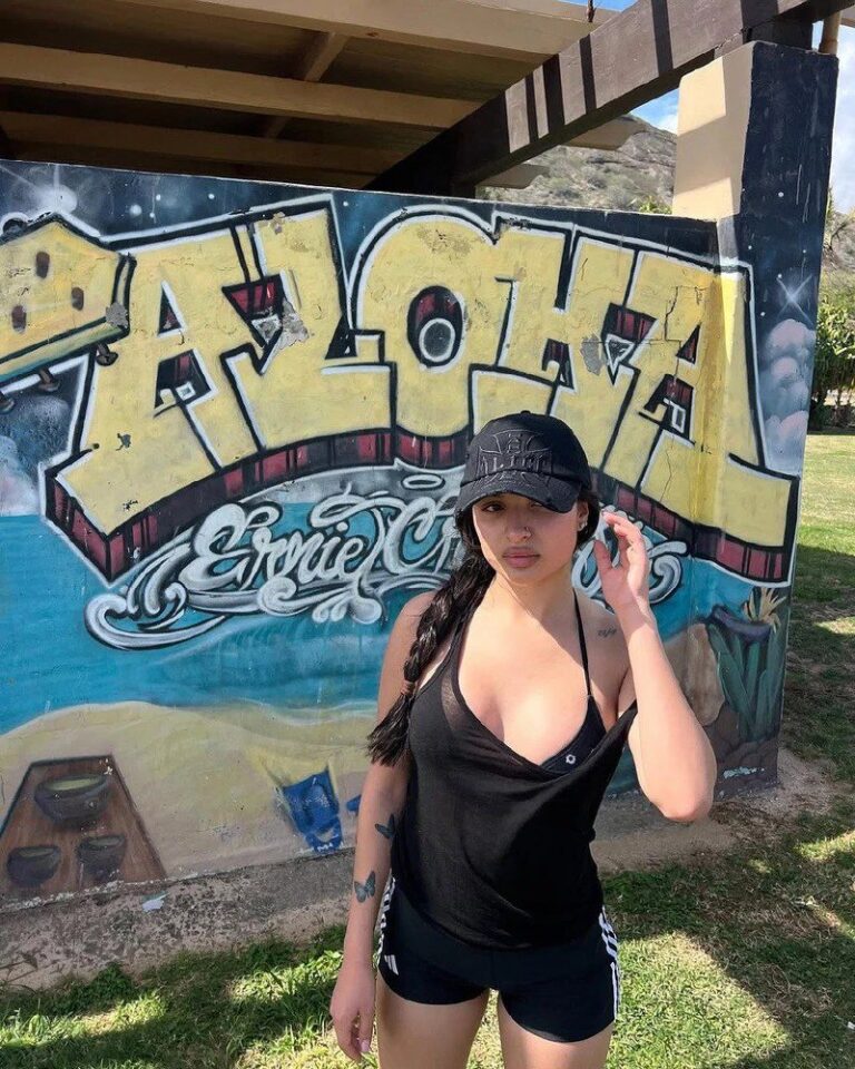 Тендерлибае слив горячих фото 2025 - Sliv-Twitch